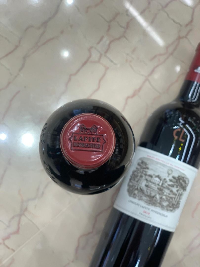 港澳上門回收紅酒 拉菲 Lafite 拉圖 Latour 武當 Mouton 瑪歌 Margaux 候伯王 Haut-Brion 柏圖斯 Petrus 里鵬 Le Pin 勒樺 Leroy ...