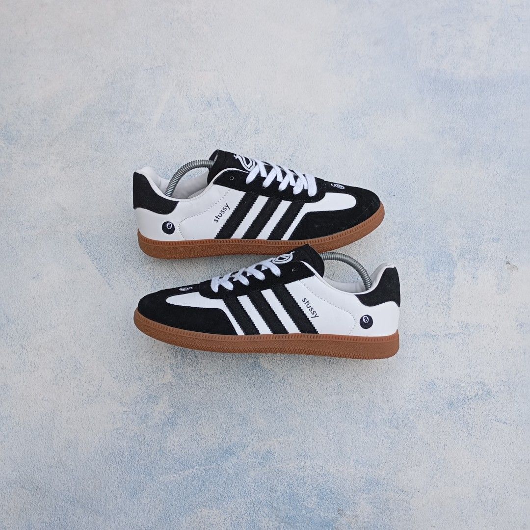 Adidas Samba X Stussy, Fesyen Pria, Sepatu , Sneakers di Carousell