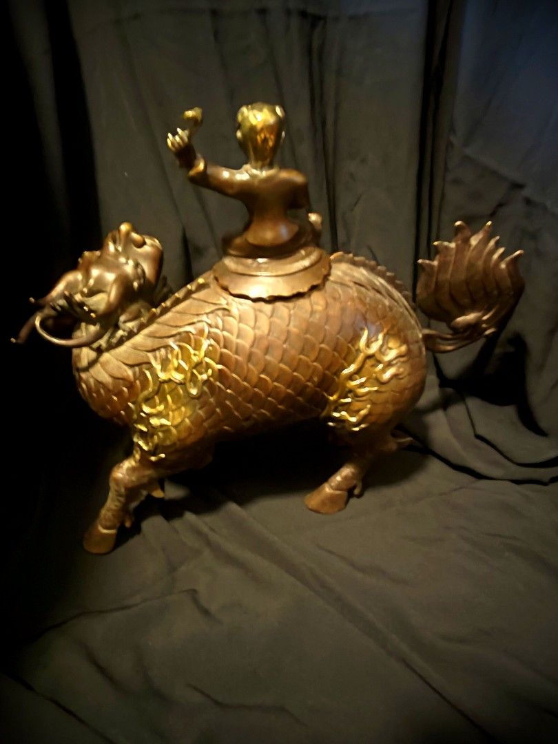 Ancient Chinese bronze animal Qilin beast statue, Hobbies & Toys ...