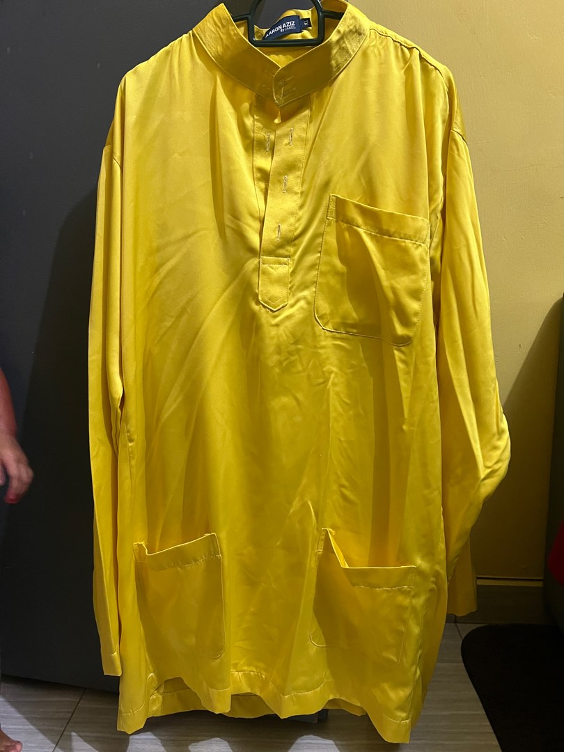 Baju melayu Aron Aziz, Men's Fashion, Muslim Wear, Baju Melayu on Carousell