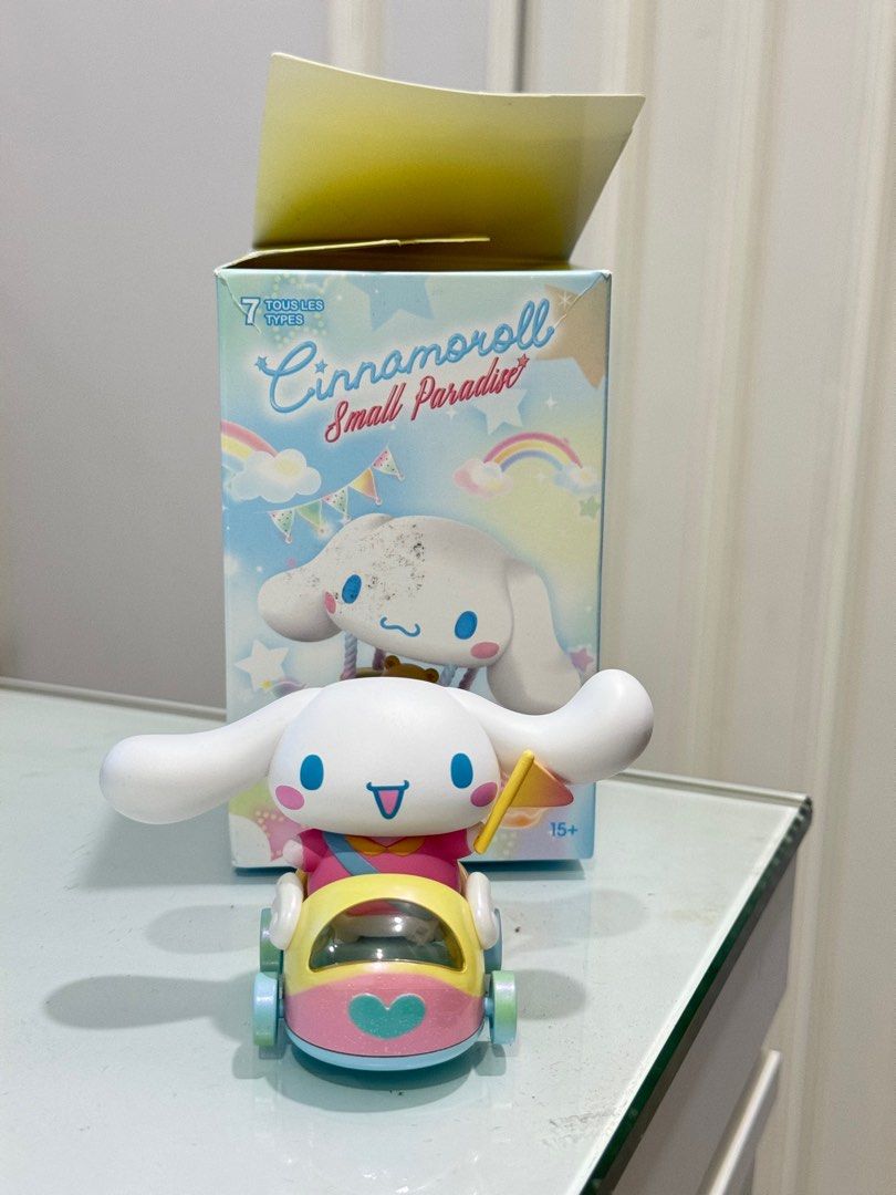 Blind box Cinnamoroll Miniso, Antik, Pajangan di Carousell