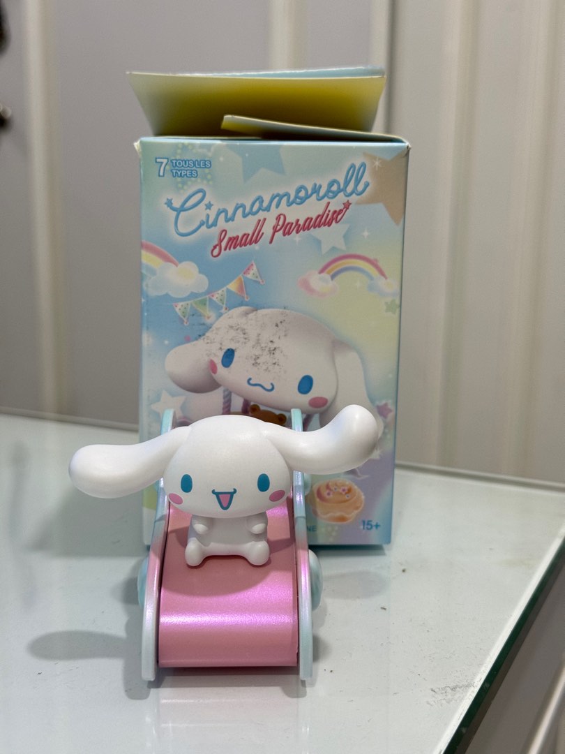 Blind Box Cinnamoroll Miniso, Antik, Pajangan di Carousell
