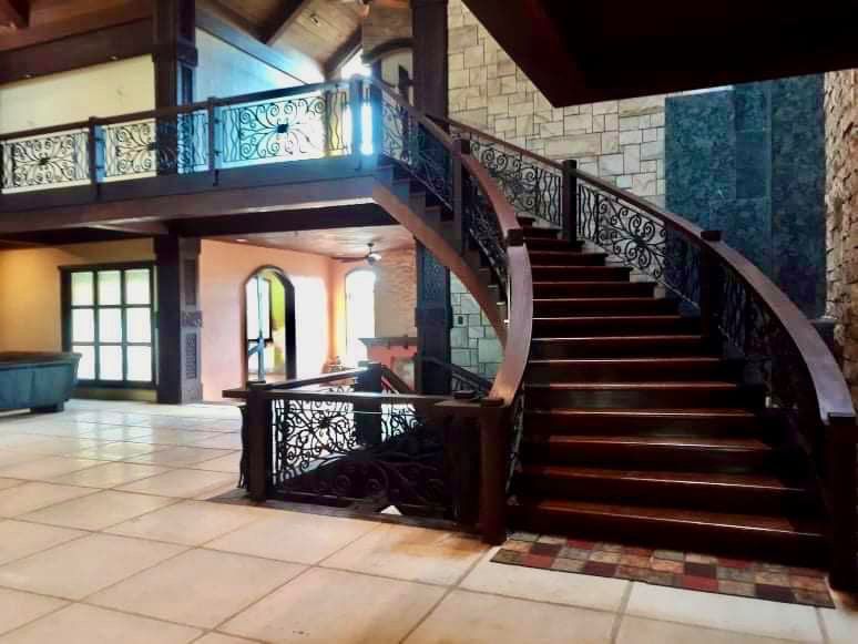 Buck Estate Alfonso Cavite For Sale Rustic Mediterranean Mansion ...