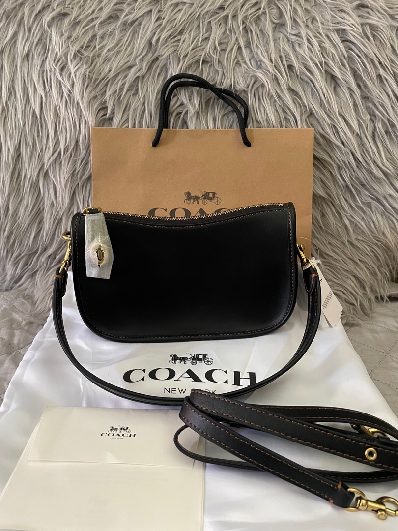 Coach two way authentic, Luxury, Bags & Wallets on Carousell