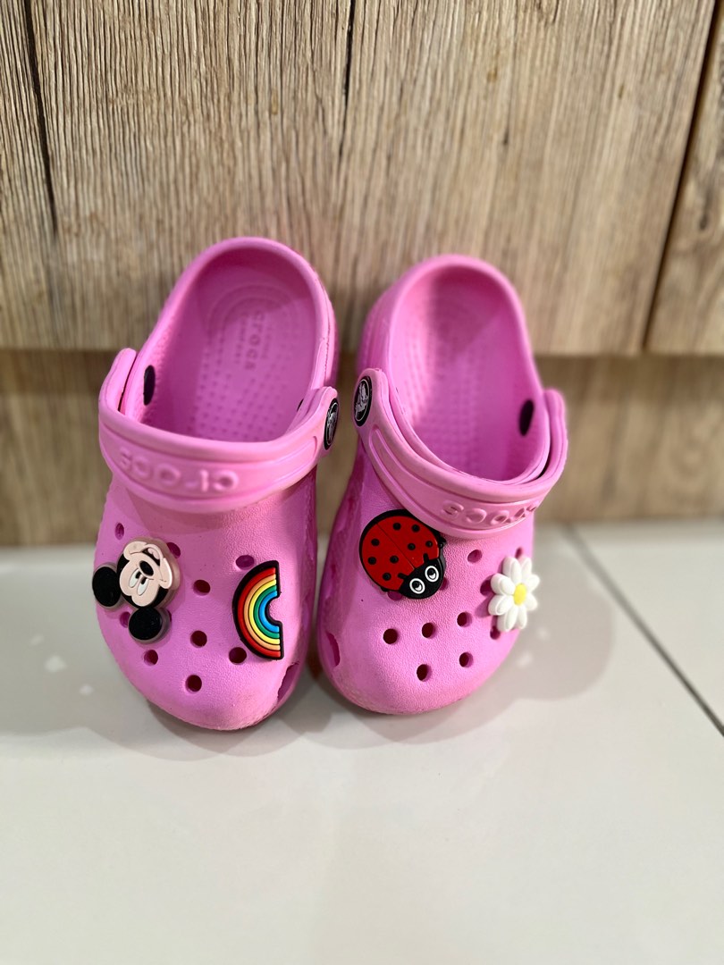 Crocs - Toddlers' Classic Clogs (Pink) FREE JIBBITZ Size :C7, Babies ...