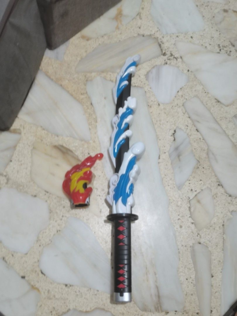 demon slayer tanjiro sword nichirin blade bandai, Hobbies & Toys, Toys ...
