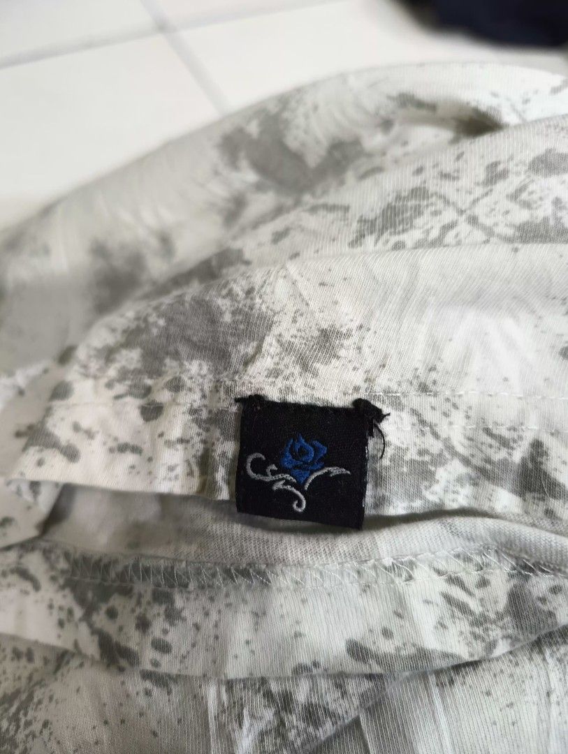 DEVIL MAY CRY 5, Women's Fashion, Tops, Other Tops on Carousell