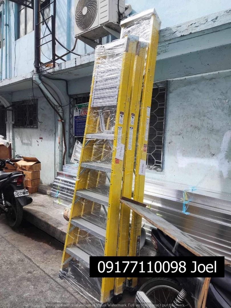 FIBER GLASS PLATFORM LADDER (SPENCER USA), Commercial & Industrial ...