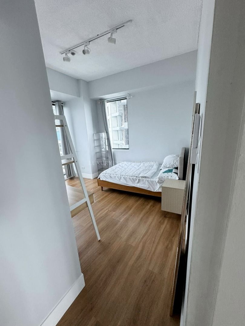 For Sale: Bellagio II 2-BEDROOM Cozy Condo with Parking in BGC Taguig ...