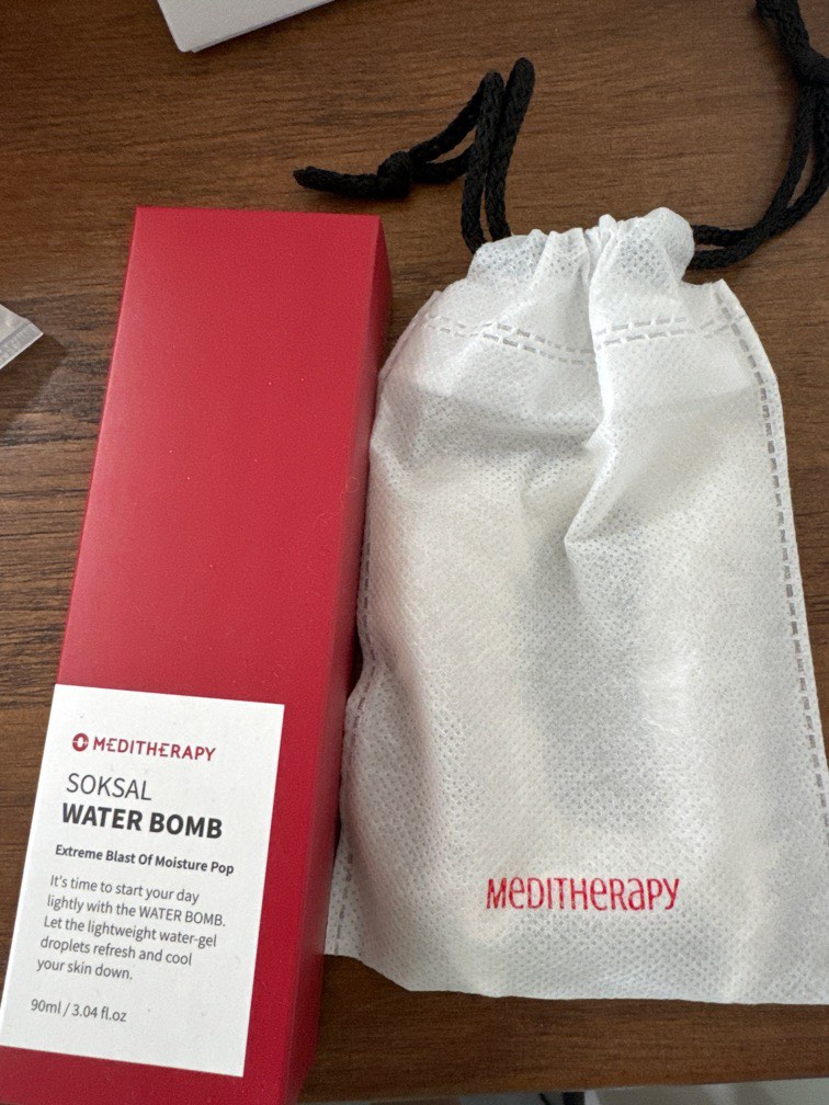 Meditherapy 刮痧板 + 清爽凝膠, 美容＆個人護理, 健康及美容 - 皮膚護理, 面部 - 面部護理 - Carousell