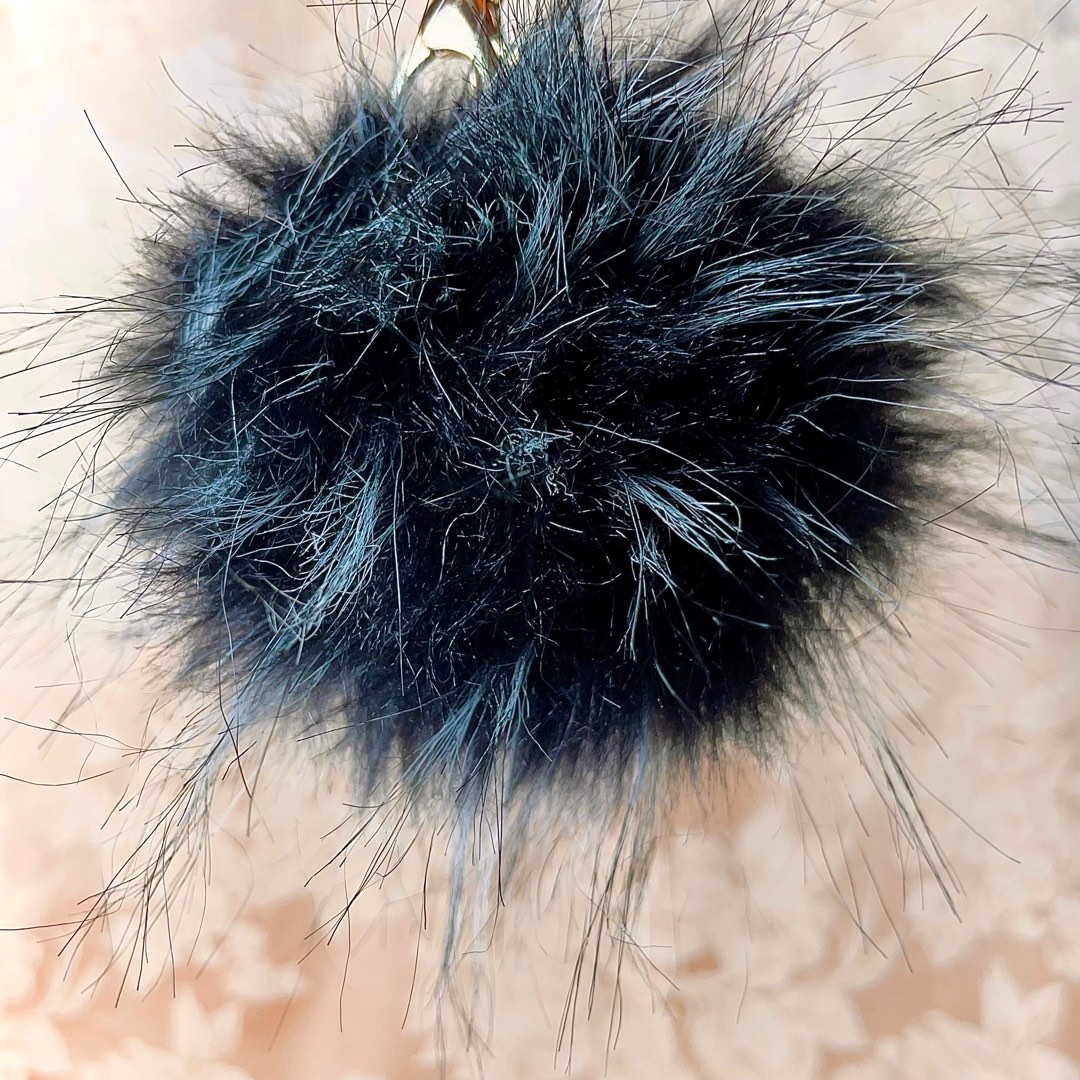 MIDNIGHT SUPERNOVA SUN FABULOUS FURRY Big Pom Salt-and-Pepper Gradient ...
