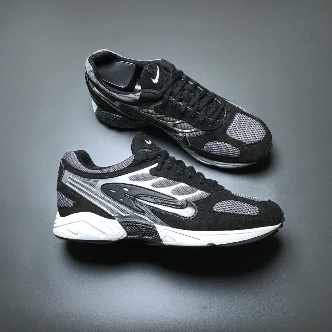 Nike Air Ghost Racer, Fesyen Pria, Sepatu , Sneakers di Carousell