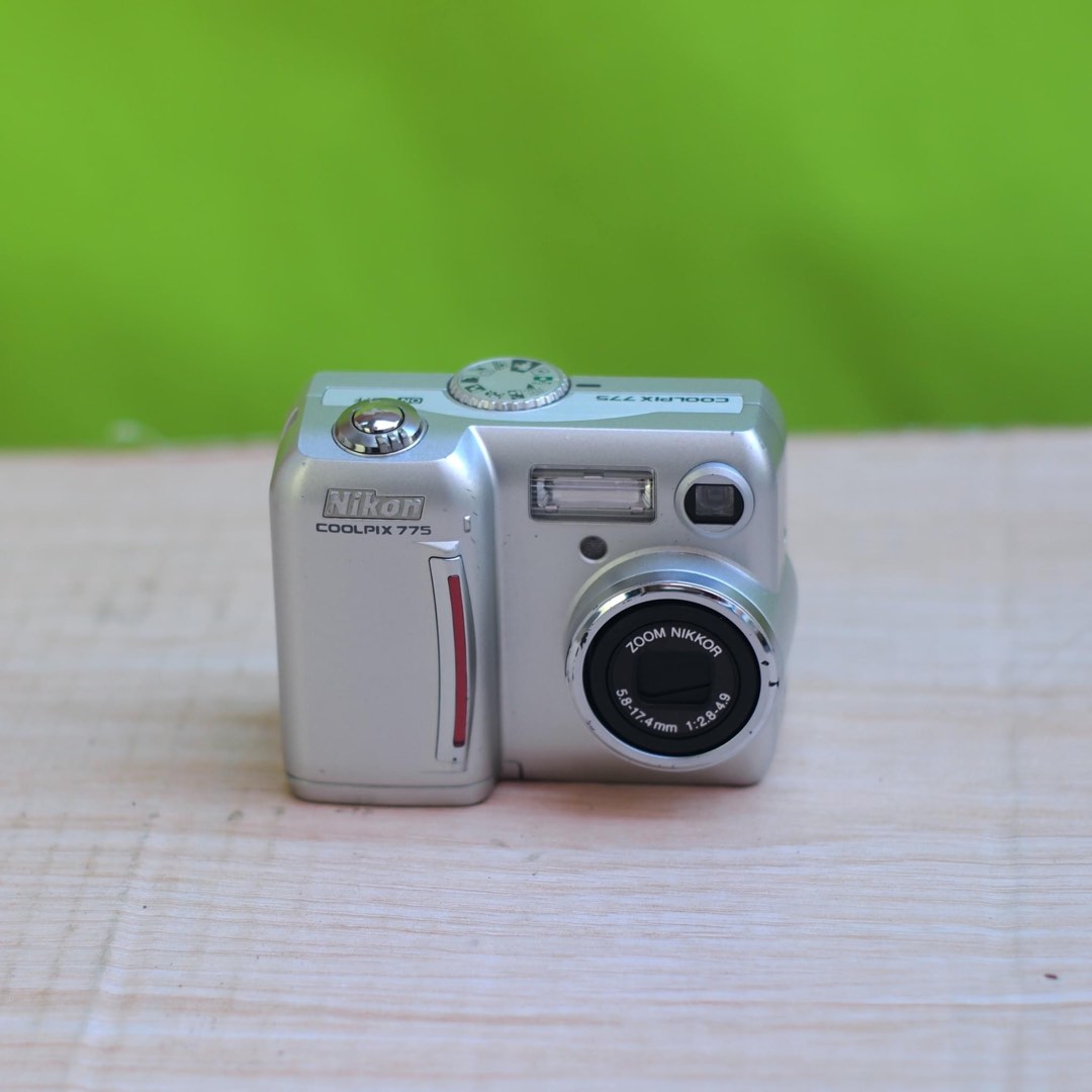 Nikon Coolpix 775 Digital Camera, Photography, Cameras on Carousell
