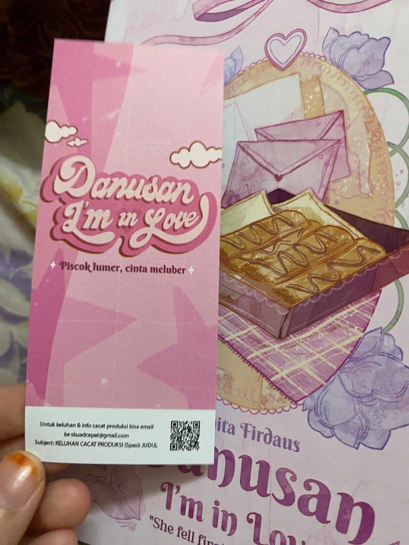 Novel indonesia Danusan, Hobbies & Toys, Books & Magazines, Storybooks ...