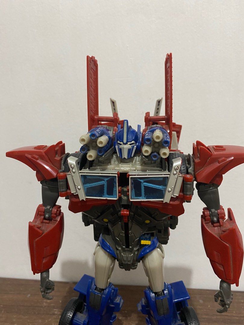 Optimus Prime Transformers Weaponizer, Hobbies & Toys, Toys & Games on ...