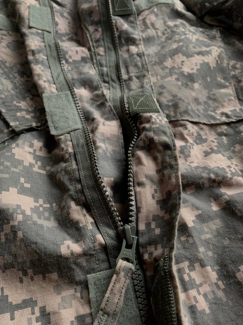 Original US Army Acupat combat uniform, Fesyen Pria, Pakaian , Baju ...