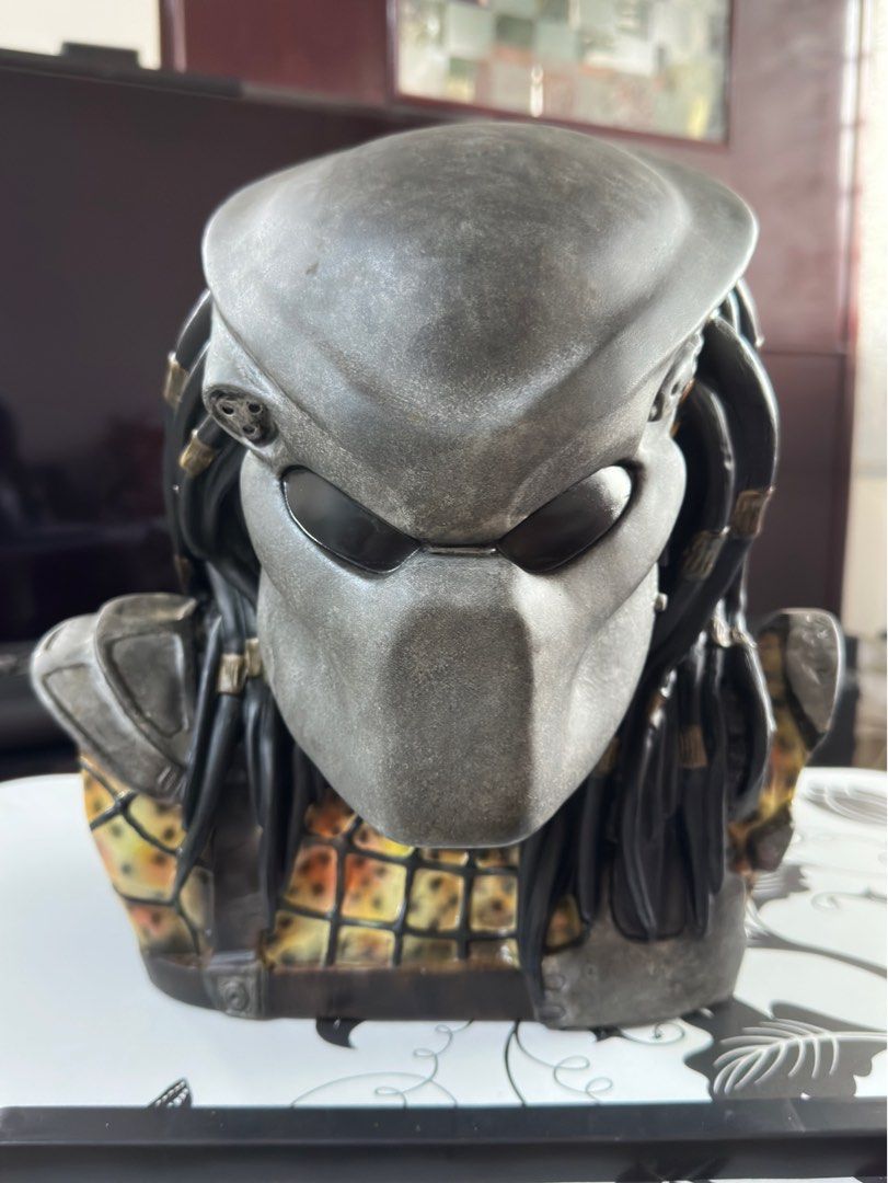 predator dvd head