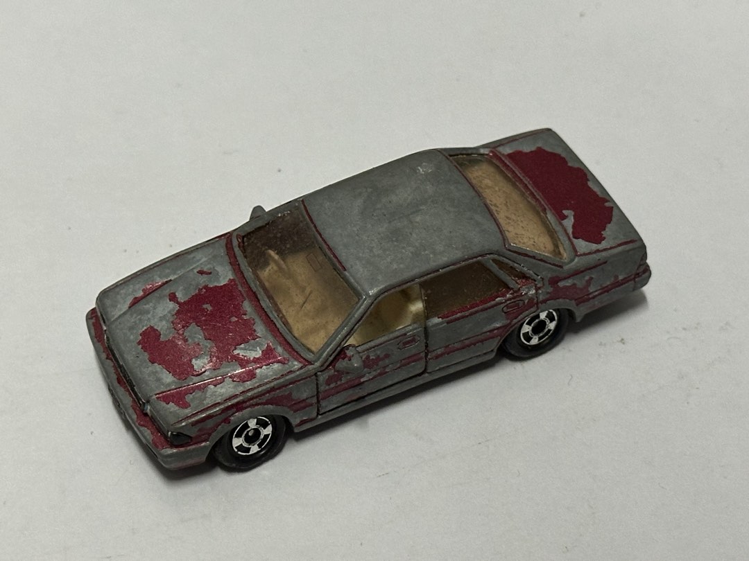 Takara Tomy Tomica No 13 Nissan Cedric 日本製, 興趣及遊戲, 玩具 & 遊戲類 - Carousell