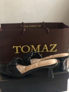 Tomaz Heels, Women's Fashion, Footwear, Heels on Carousell