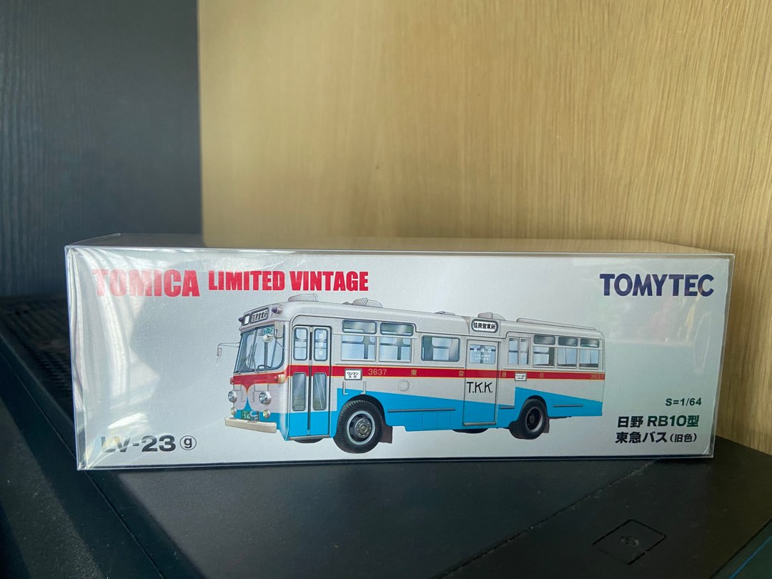 Tomyica limited vintage Tomytec LV-23G 日野rb10 tlv, 興趣及遊戲, 玩具 & 遊戲類 - Carousell