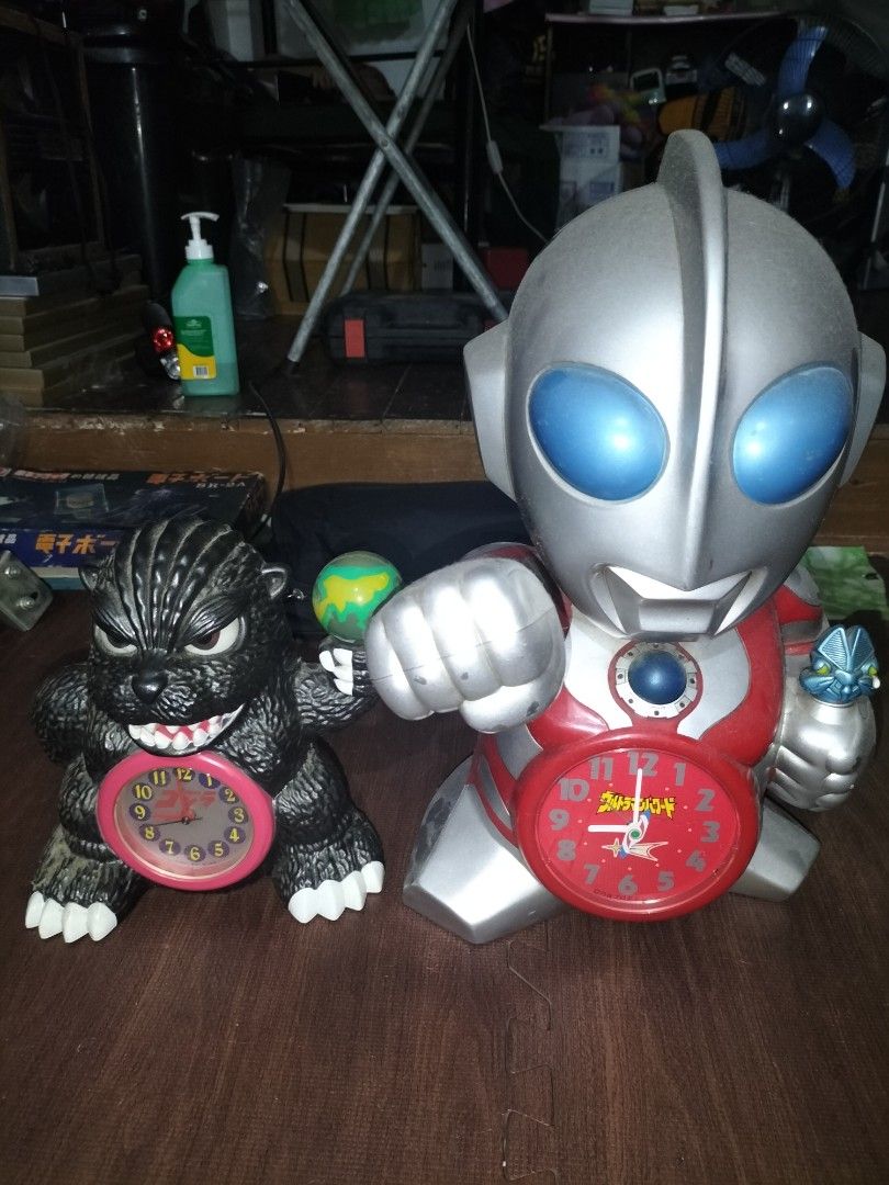 Vintage Godzilla and Ultraman clock alarm take all, Hobbies & Toys ...