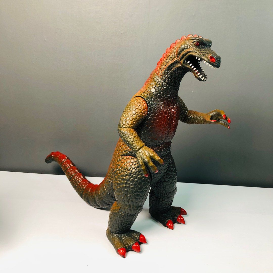 Vintage Rare Godzilla King Kong Dor mie and Imperial, Hobbies & Toys ...