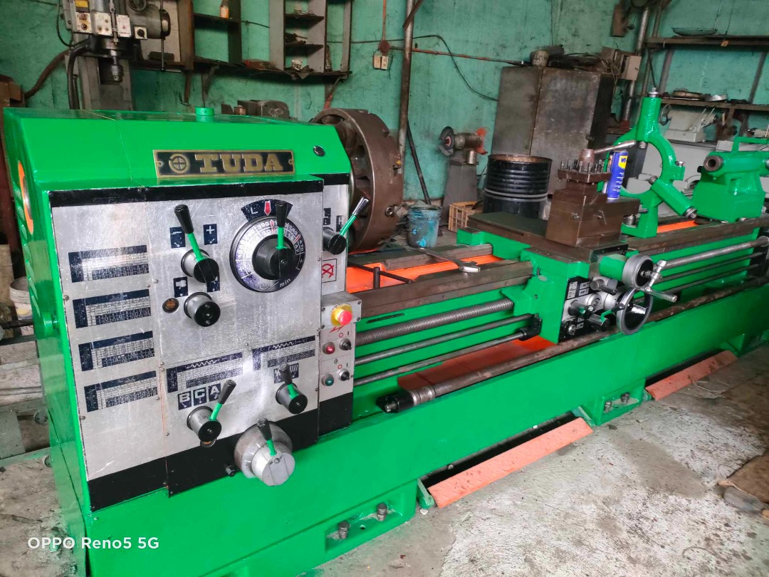 1 LATHE MACHINE TUDA, Commercial & Industrial, Industrial Equipment on ...
