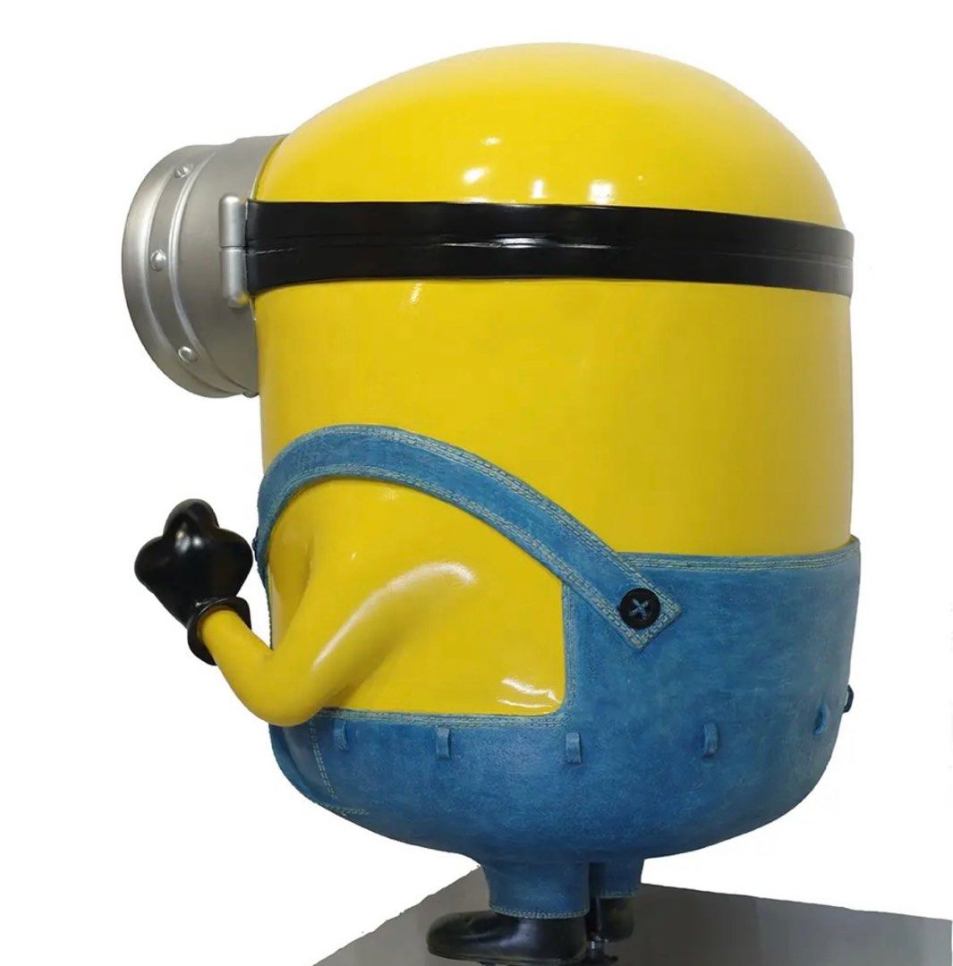 70cm Minions Life Size Cartoon Figure Statue, Hobbies & Toys, Toys ...