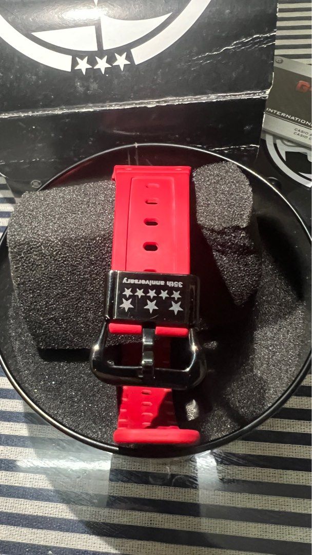 CASIO G-SHOCK DW-5635C-4 RED OUT 35th ANNIVERSARY, Men's Fashion ...