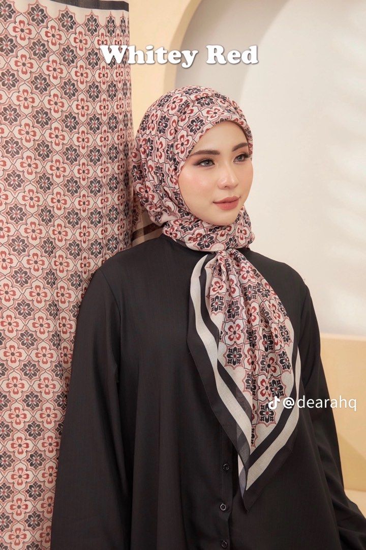 Deara Hijab (Whitey Red), Women's Fashion, Muslimah Fashion, Hijabs on Carousell
