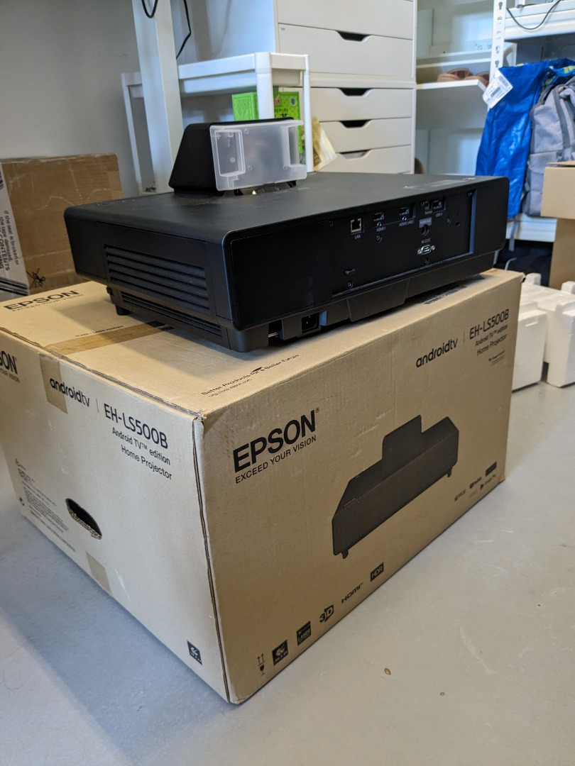 Epson LS500 / LS500B 4k Ultra Short Throw Projector UST, TV & Home ...