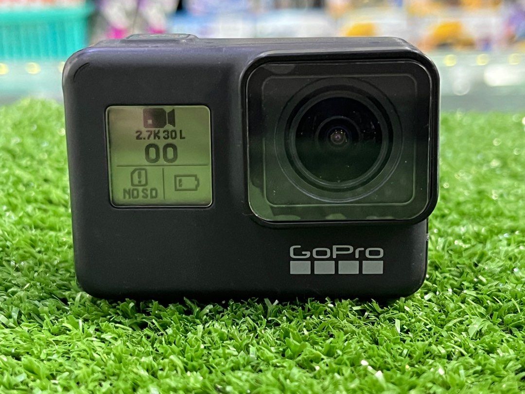 GO PRO HERO 7 BLCK, Photography, Cameras on Carousell