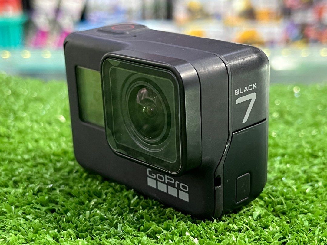 GO PRO HERO 7 BLCK, Photography, Cameras on Carousell