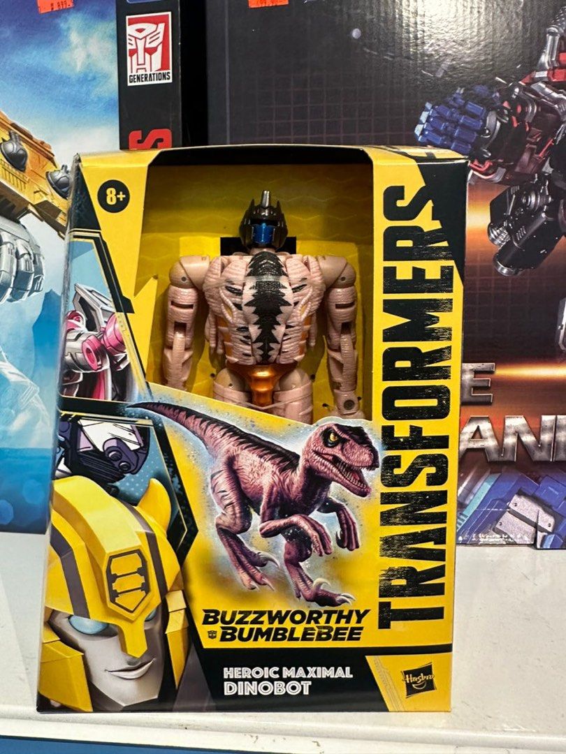 Hasbro Transformers Generations Legacy Buzzworthy Bumblebee Voyager ...