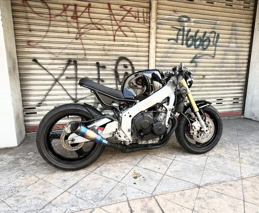 Honda Cbr400rr in-line 4 project bike, Motorbikes, Motorbikes for Sale ...