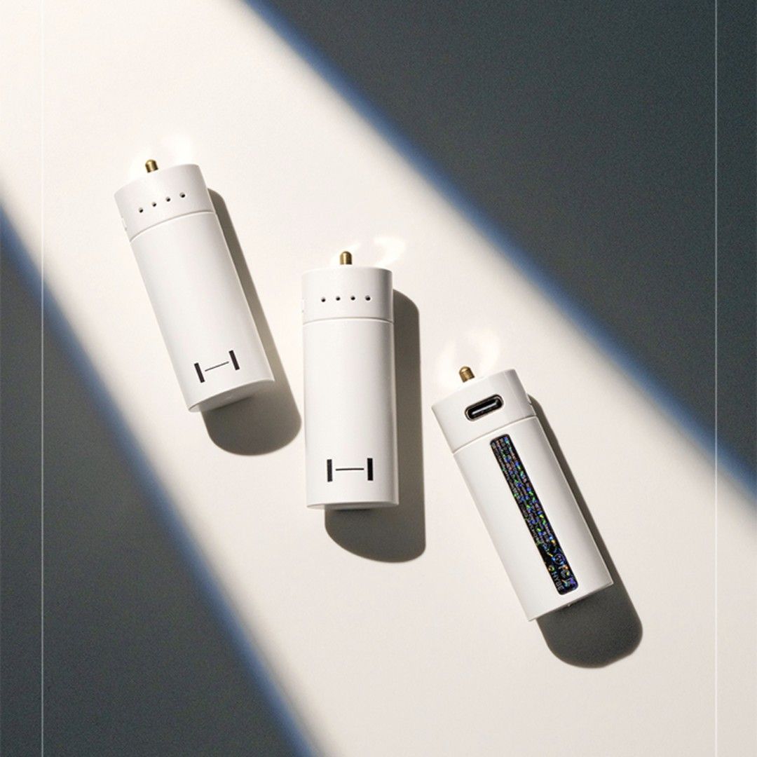 Hybe Official Light Stick Battery, Hobbies & Toys, Memorabilia ...