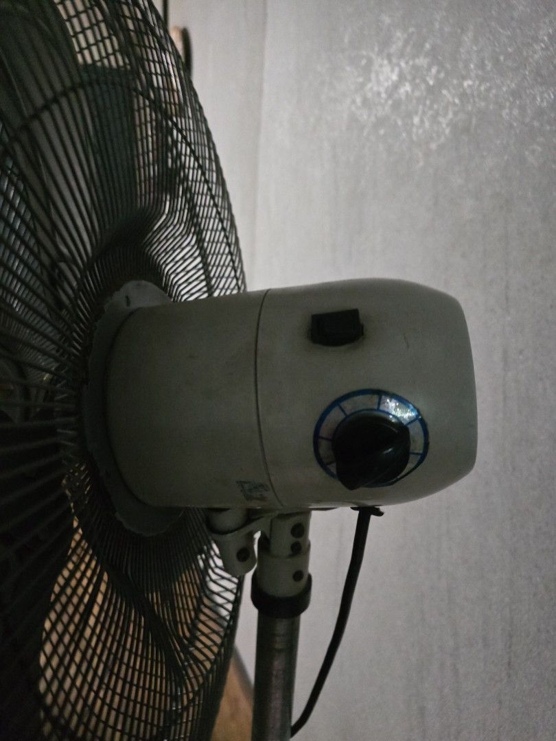 Industrial Wing Ton Fan on Carousell
