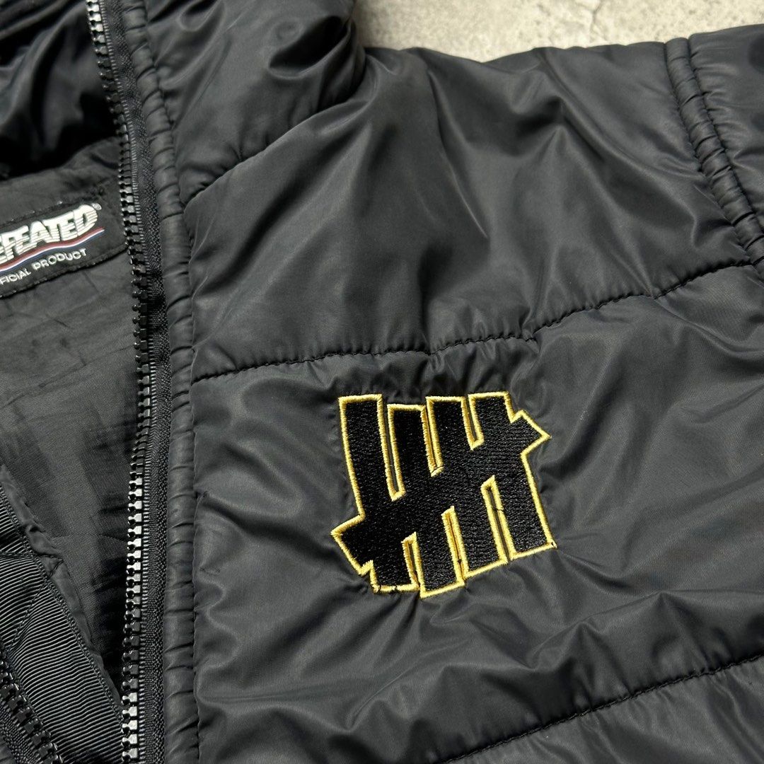 Jaket Puffer Undefeated Original, Fesyen Pria, Pakaian , Baju Luaran di ...