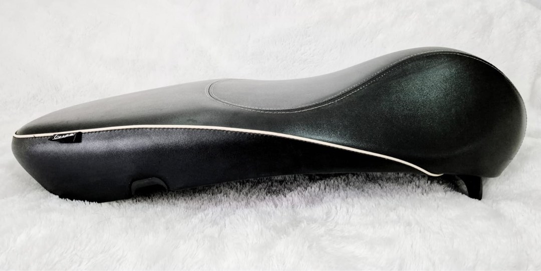 Jok piaggio sprint second original, Aksesoris Mobil di Carousell