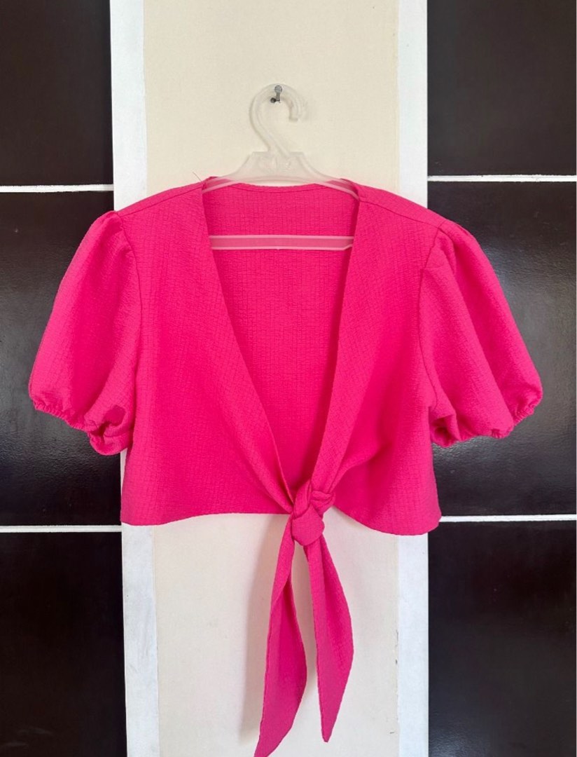 Pink coordinates cropped top, Women's Fashion, Dresses & Sets, Sets or ...