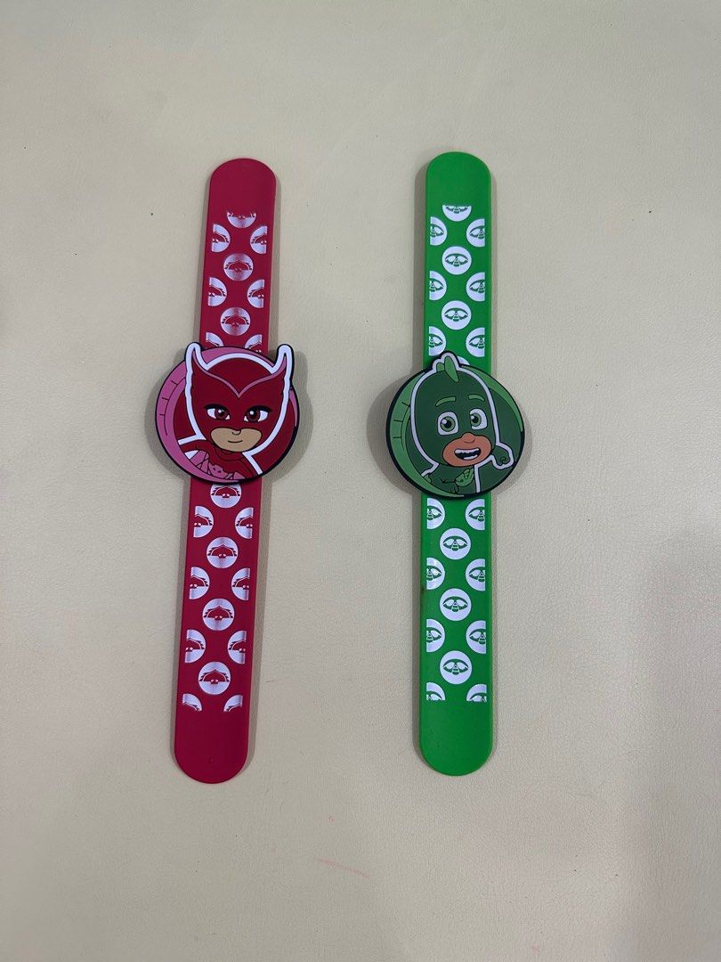 PJ Masks Headquarters + clay moulds + Owlette and Gekko Slap Bracelets ...