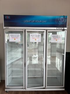 Showcase Chiller 2 Pintu merk Gea, Kitchen & Appliances di Carousell