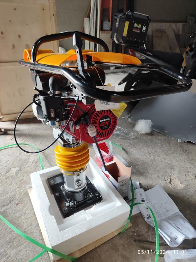 Tampering Machine, Commercial & Industrial, Construction Tools ...