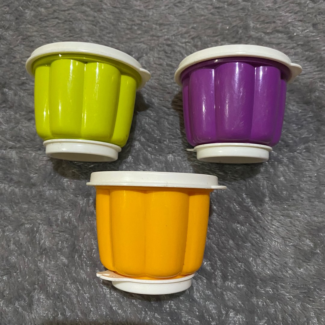 Tupperware Mini Jello, Kitchen & Appliances di Carousell