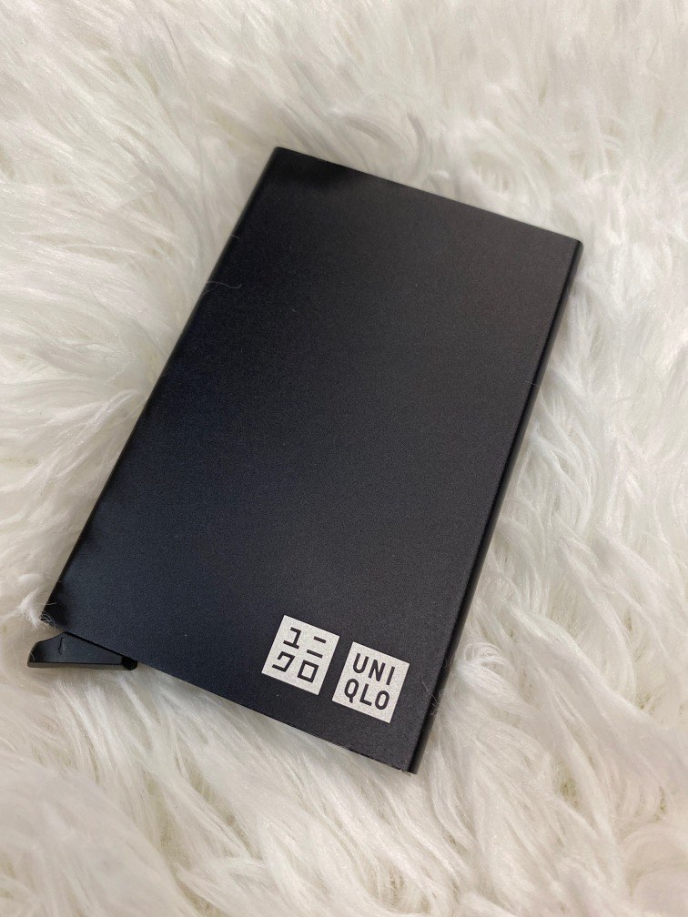 Uniqlo Card Holder, Men's Fashion, Watches & Accessories, Wallets ...