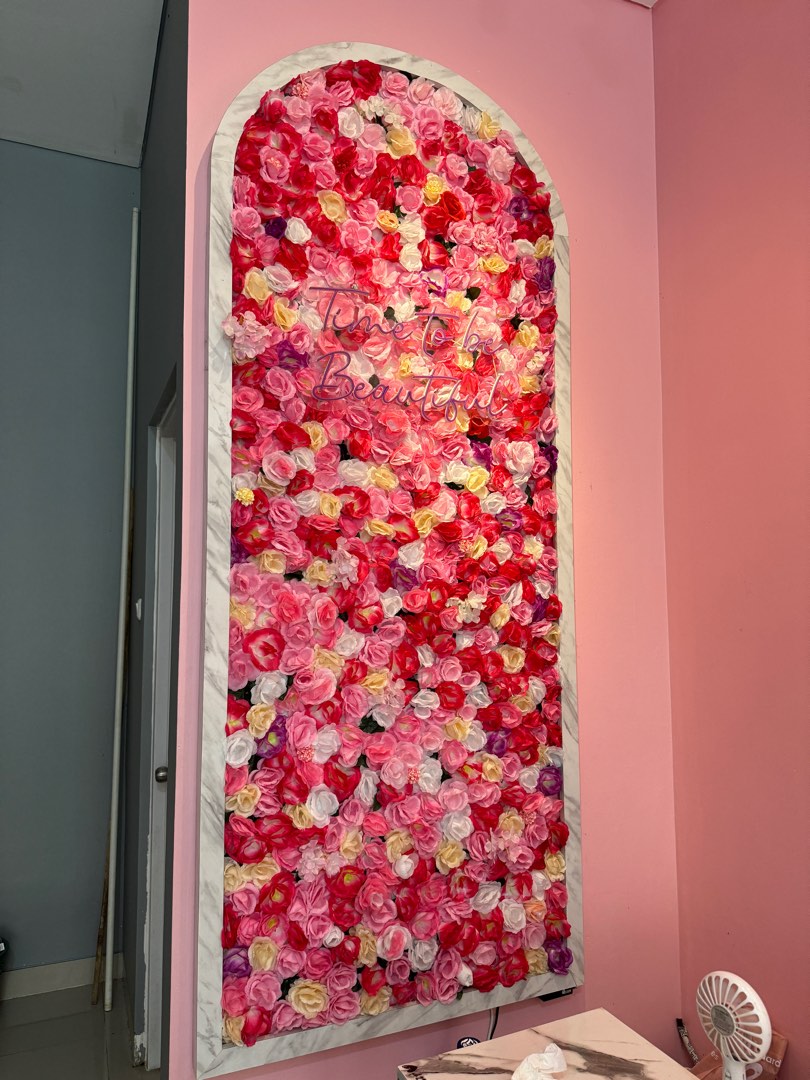 Backdrop bunga, Serba Serbi, Others di Carousell