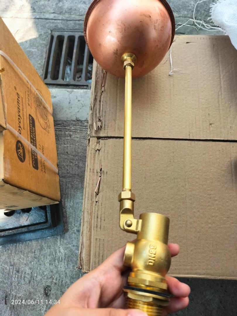 Brass Float Valve, Commercial & Industrial, Construction Tools ...