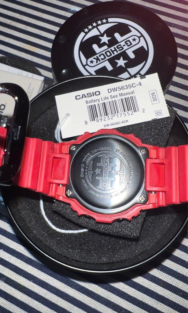 CASIO G-SHOCK DW-5635C-4 RED OUT 35th ANNIVERSARY, Men's Fashion ...