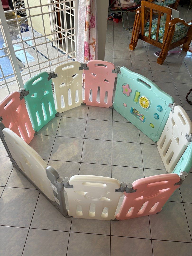 Coby Haus Premium 8+2 Starlight Folding Fence Playard, Babies & Kids ...