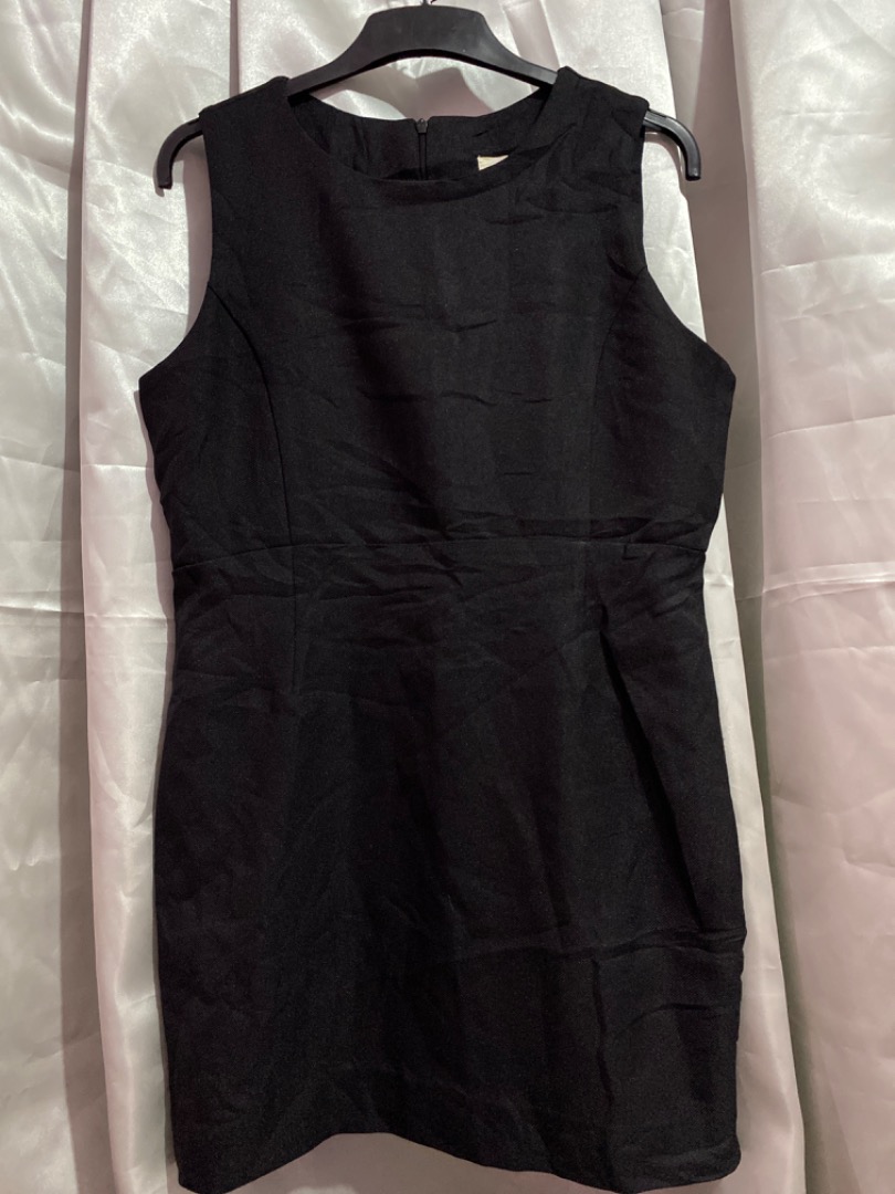 dress mini hitam korean, Fesyen Wanita, Pakaian Wanita, Gaun & Rok di ...